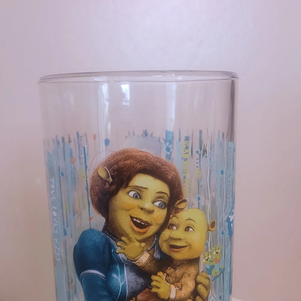 Dining | Puss In Boots And Fiona Glass Tumbler | Poshmark
